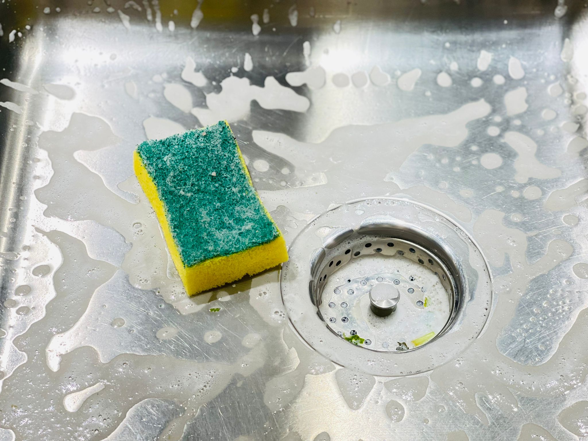 Step-by-Step Kitchen Cleaning Guide Every Busy Homeowner Needs